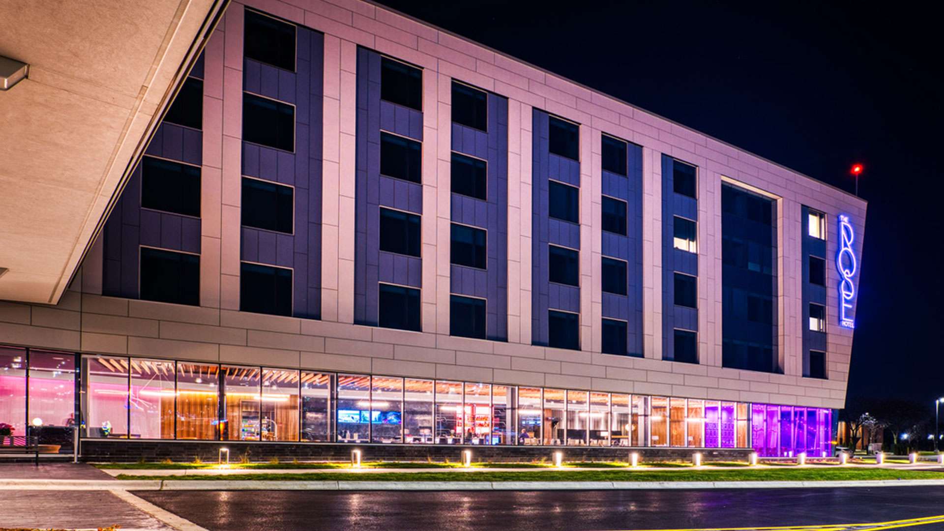 The Rose Hotel Chicago O'Hare | Enjoy Illinois